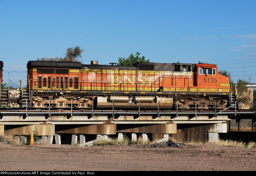 BNSF 5135